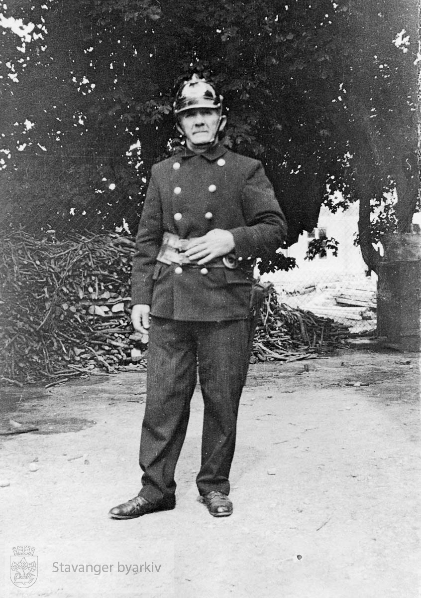 Brannmann - Stavanger byarkiv / DigitaltMuseum