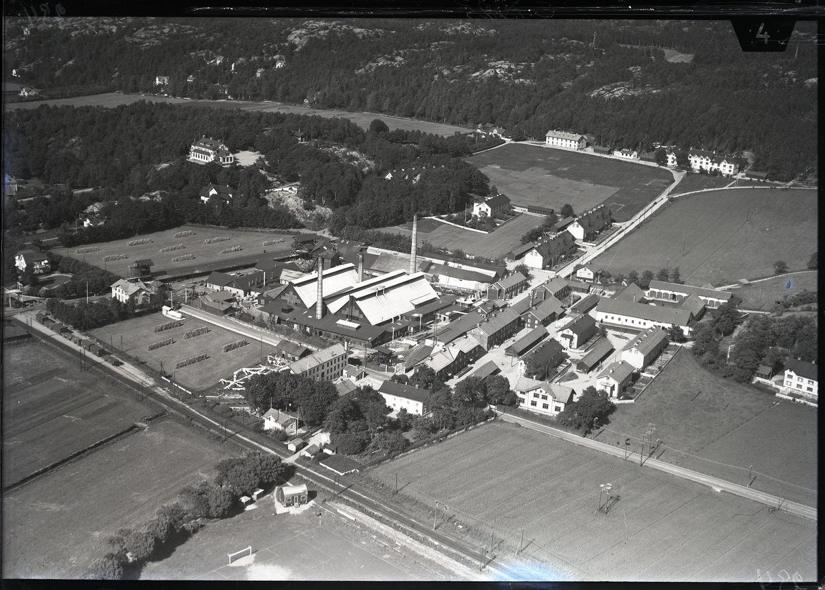 Surte glasbruk 1935 - Bohusläns museum / DigitaltMuseum