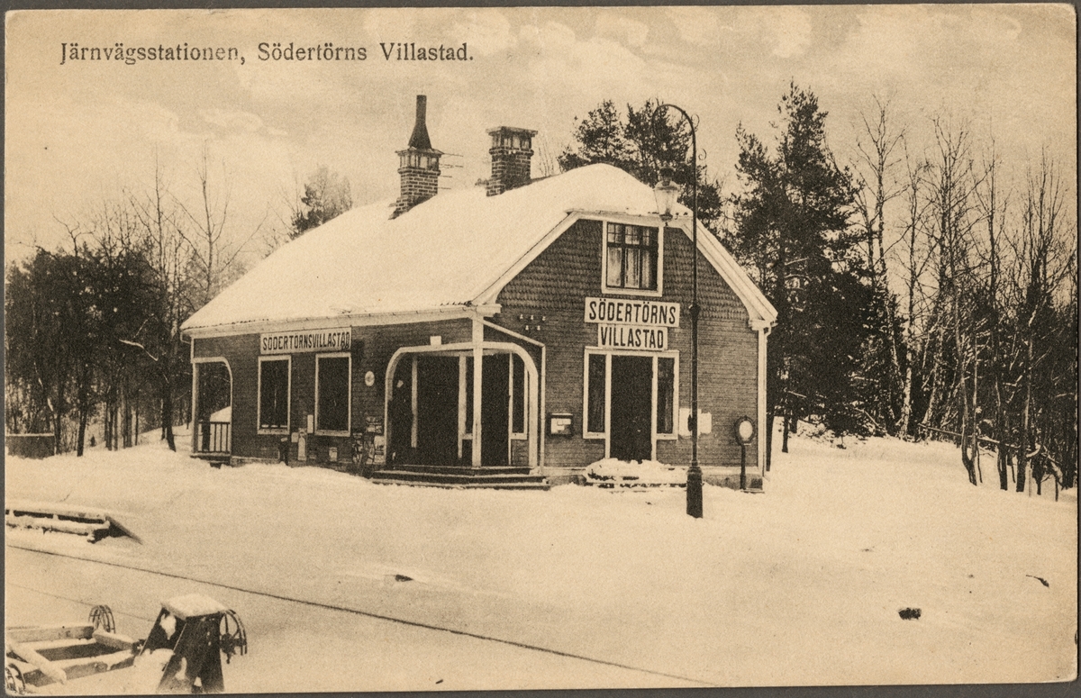 Farsta strand station. - Järnvägsmuseet / DigitaltMuseum