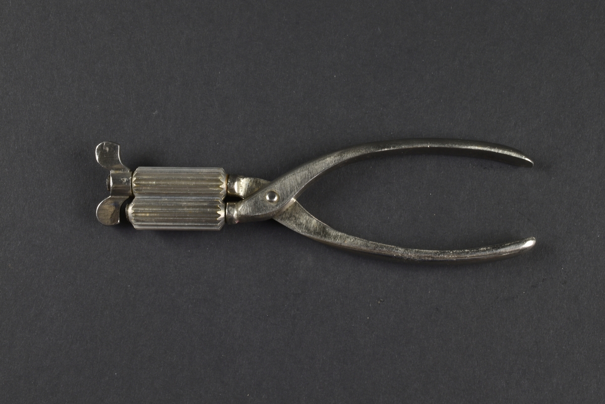 Krustång - Östergötlands museum / DigitaltMuseum