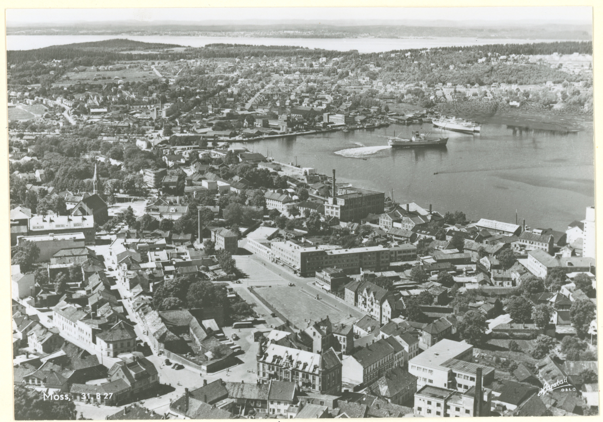Flyfoto, utsikt over sentrum (postkort) - Mossebibliotekene ...