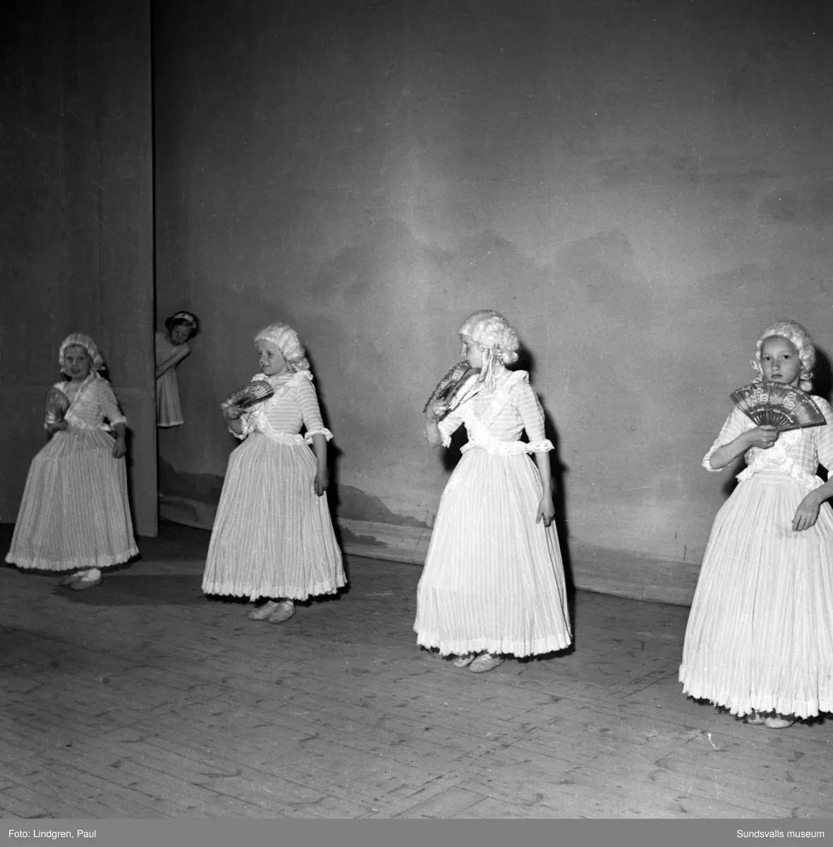 Inga-Lisa Erikssons danselever (6-9 år gamla) bjöd på en ...