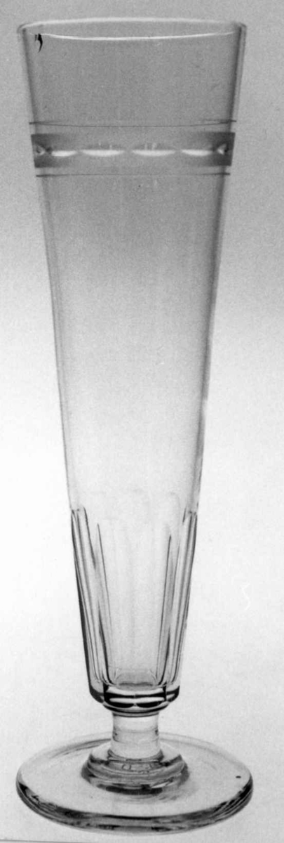 Pjolterglass - Norsk Folkemuseum / DigitaltMuseum