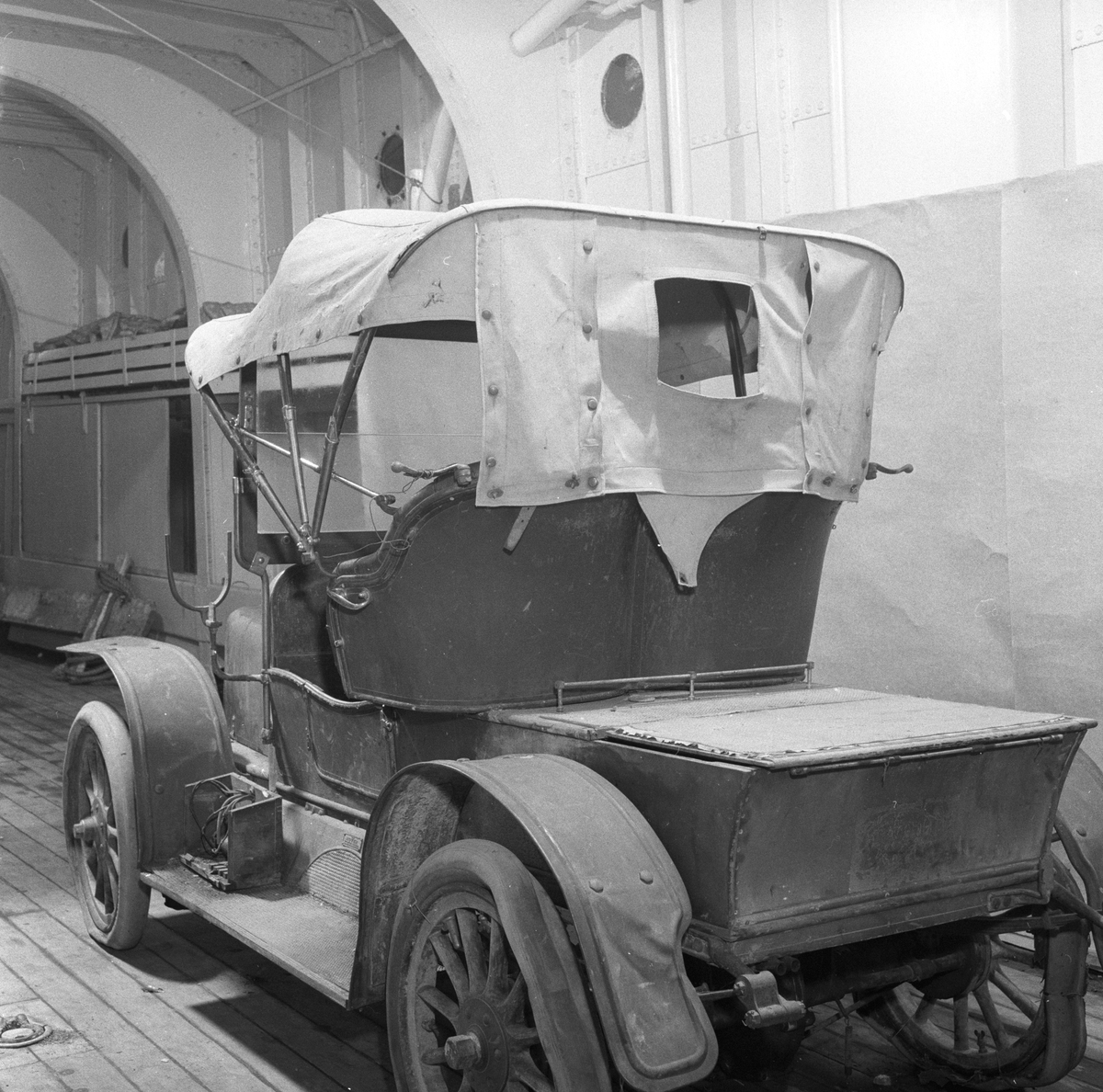 Veteranbil Rover 1908. Motor. - Norsk Folkemuseum / DigitaltMuseum