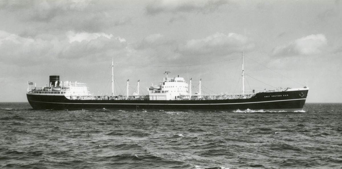 M/T Knut Knutsen O.A.S. (b.1951, Furness Shipbuilding Co. Ltd ...