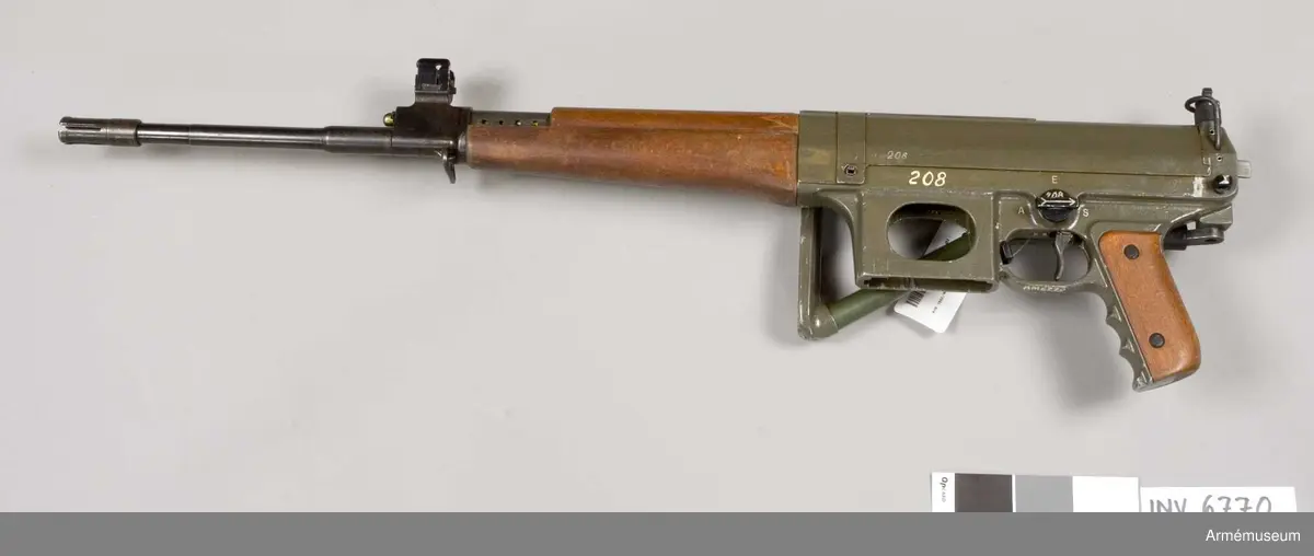 Automatkarbin fm/1961 - Armémuseum / DigitaltMuseum