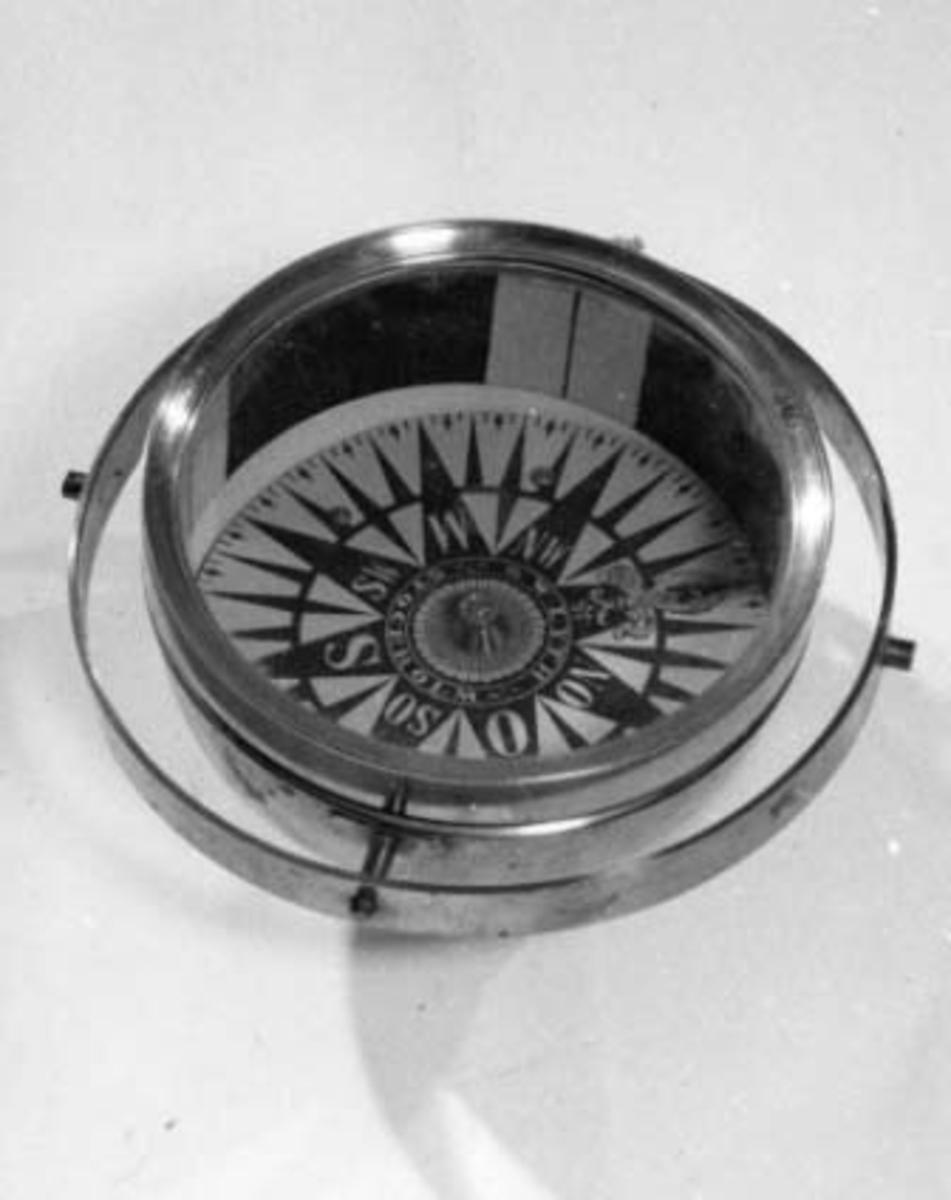 Kompass - Sjöhistoriska museet / DigitaltMuseum
