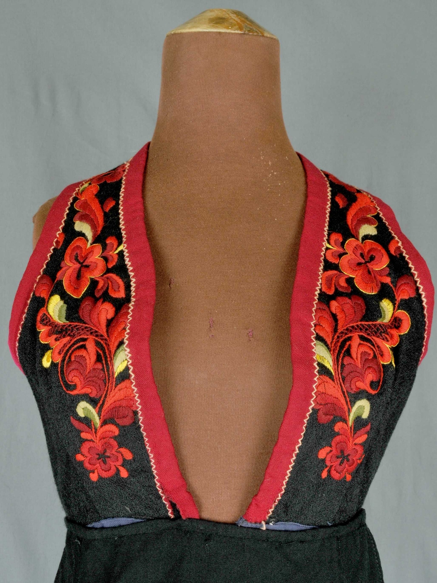 Stakk - Vest-Telemark Museum / DigitaltMuseum