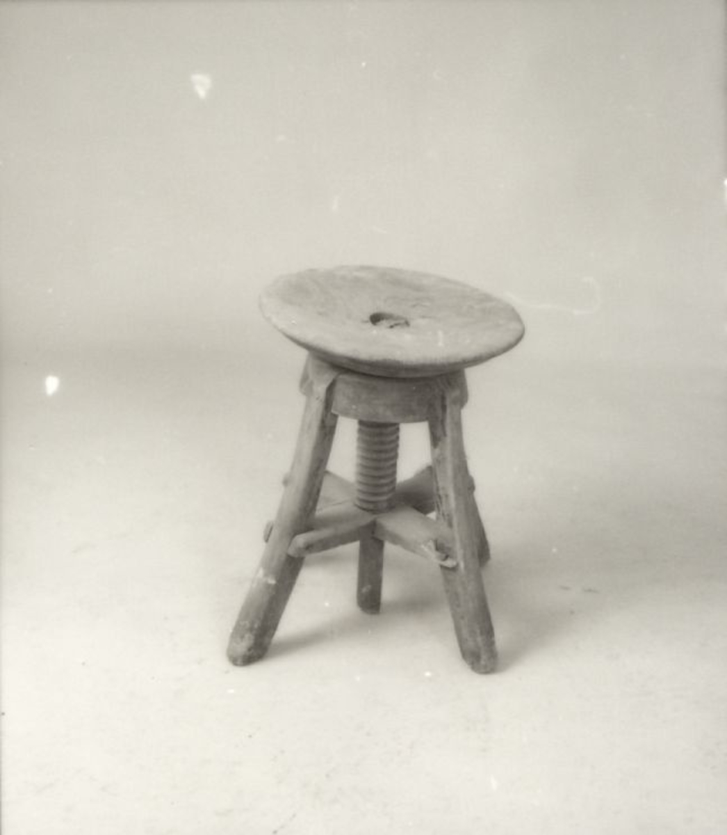 Krakk - Sverresborg Trøndelag Folkemuseum / DigitaltMuseum